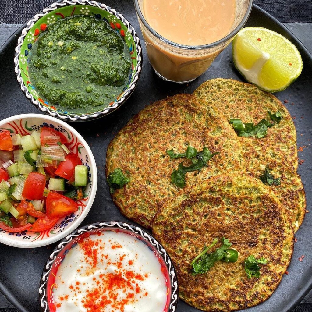 20 Famous Street Foods in Kolkata you must try: - Geek of Adventure