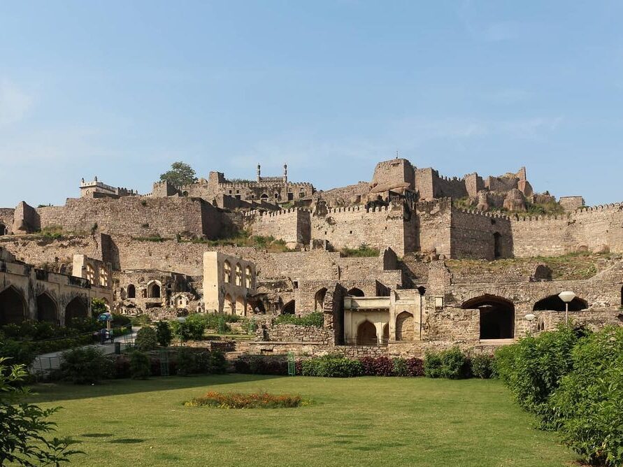 20 Best and Famous Places to Visit In Hyderabad: - Geek of Adventure