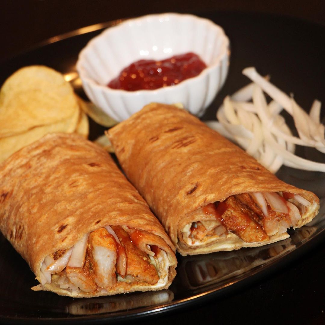 20 Famous Street Foods in Kolkata you must try: - Geek of Adventure