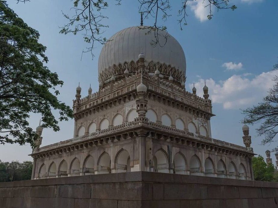 20 Best and Famous Places to Visit In Hyderabad: - Geek of Adventure